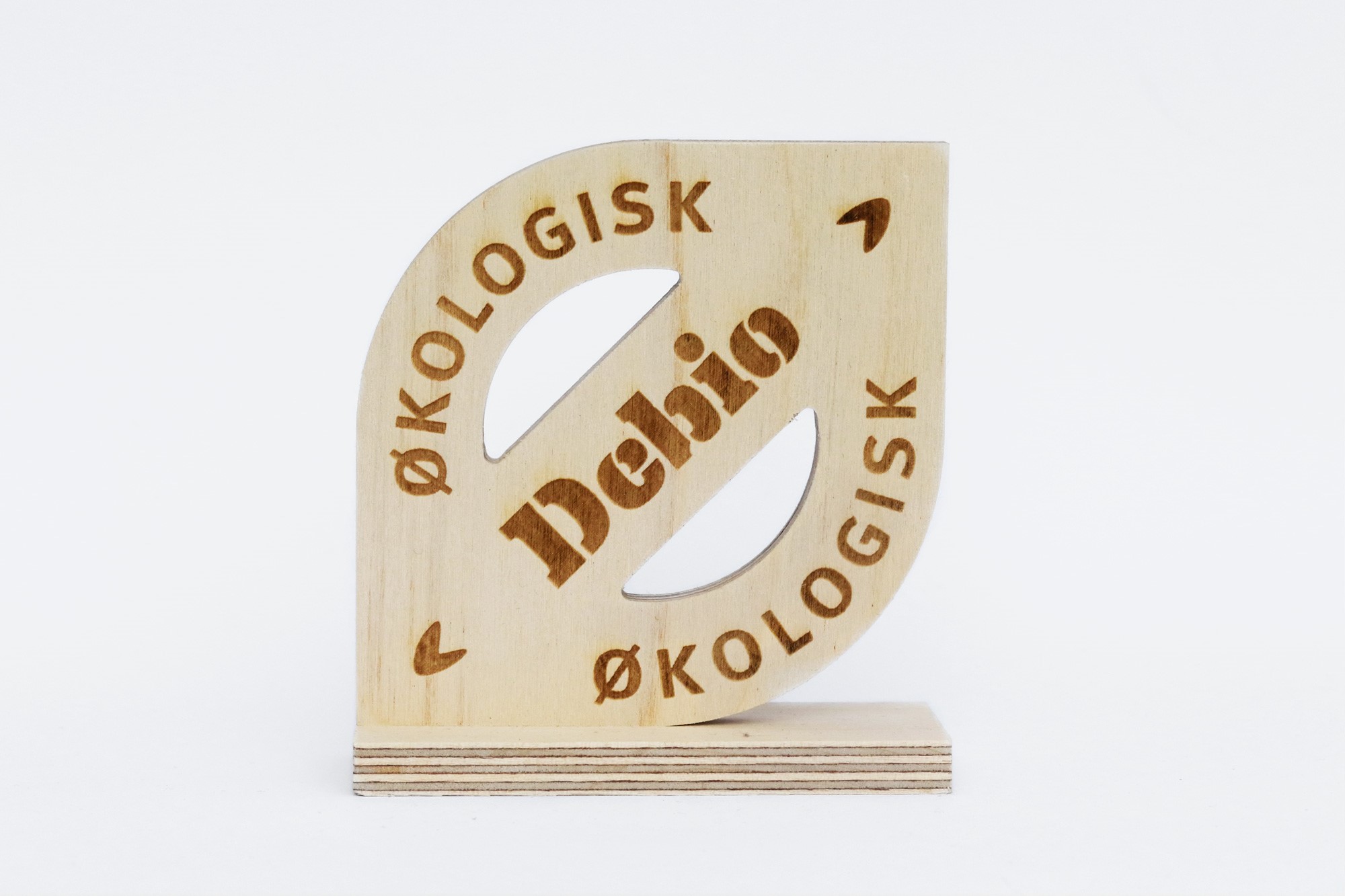 Bestill treskilt med Debios merker - Debio